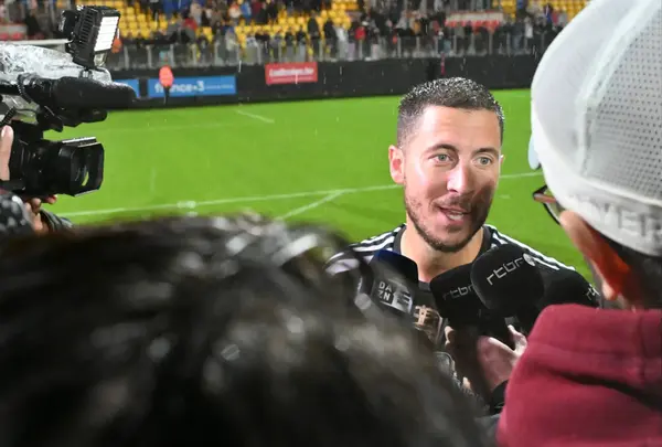 "I Don't Care Man" - Eden Hazard Gives Blunt Reply After Ex-Teammate ...