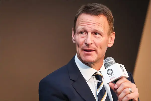"He Would Be Perfect For Chelsea" - Teddy Sheringham Backs Blues To ...