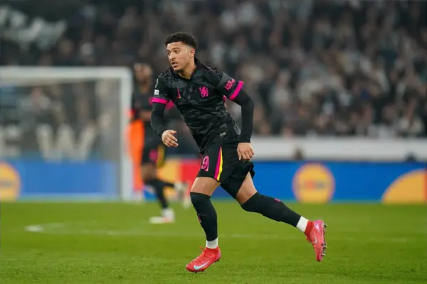 Reece James, Jadon Sancho To Start; Robert Sanchez Dropped: Chelsea ...