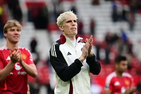 "Wild Swap", "Good Deal": Chelsea Fans React To Crazy Man United Swap Deal